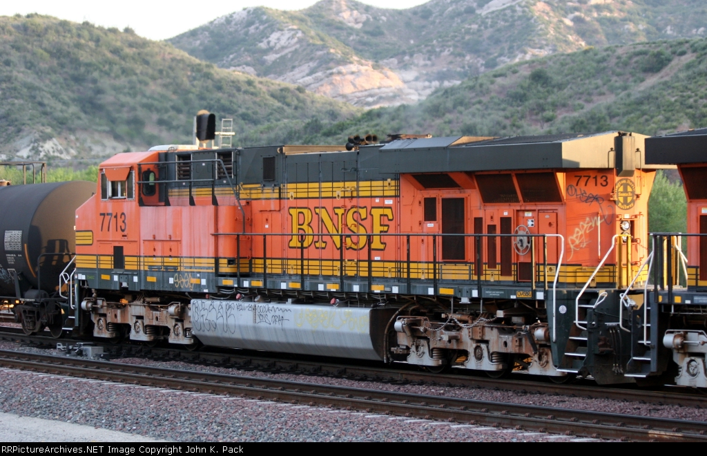 BNSF 7713